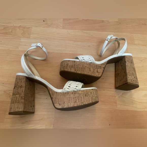 Jessica Simpson | Shoes | New Jessica Simpson White Chunky Platform ...